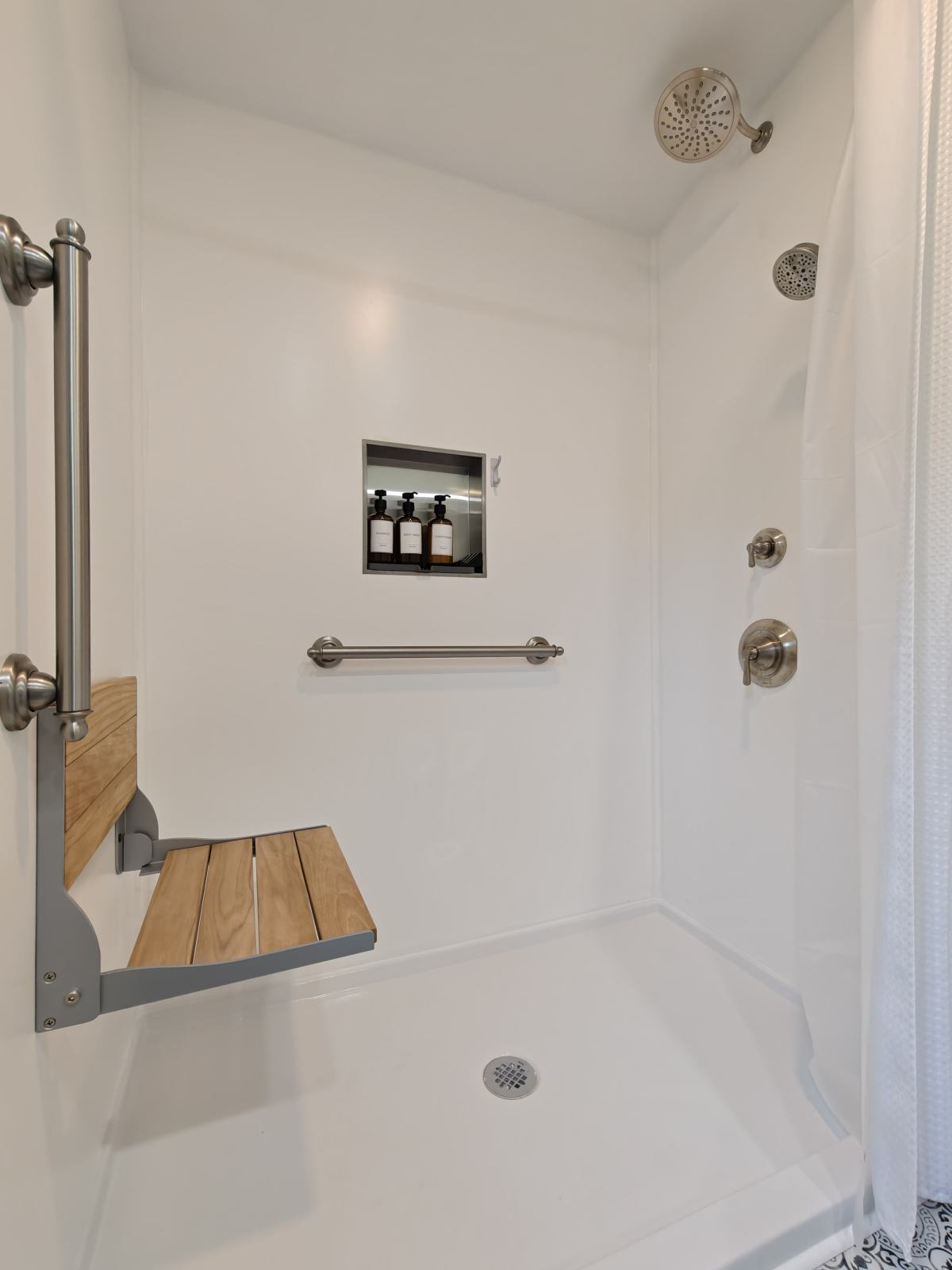 11 Key Features of an Accessible Bathroom Remodel